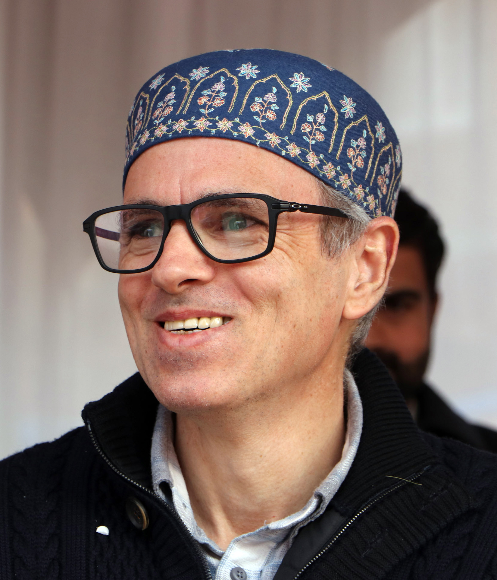 Will listen to Mian Altaf first: Omar Abdullah – Rising Kashmir