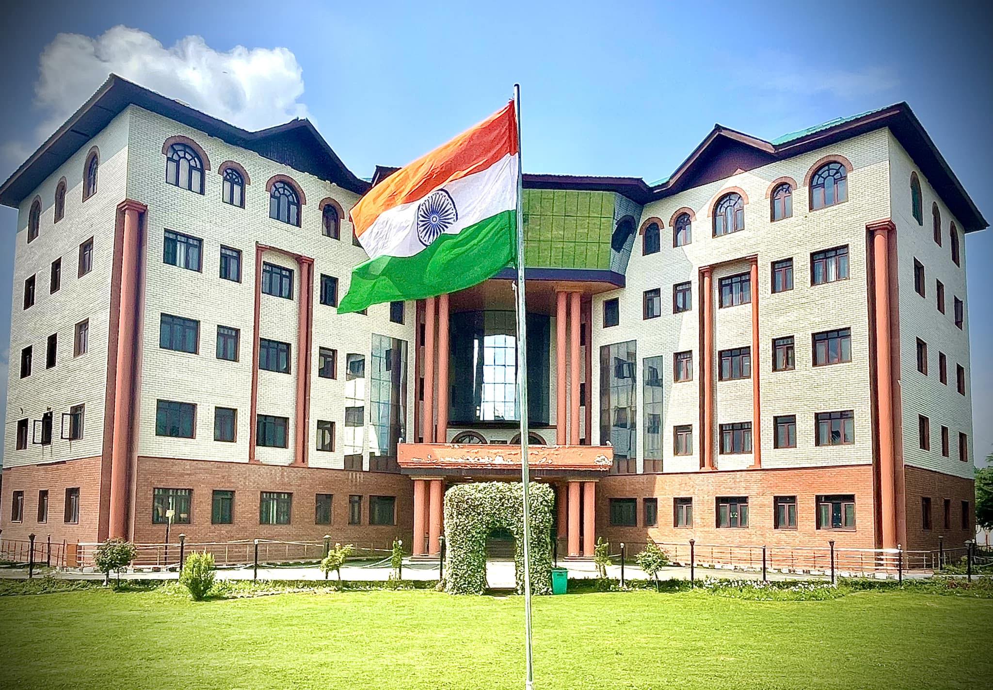 JKEDI concludes MDPs in 4 districts – Rising Kashmir