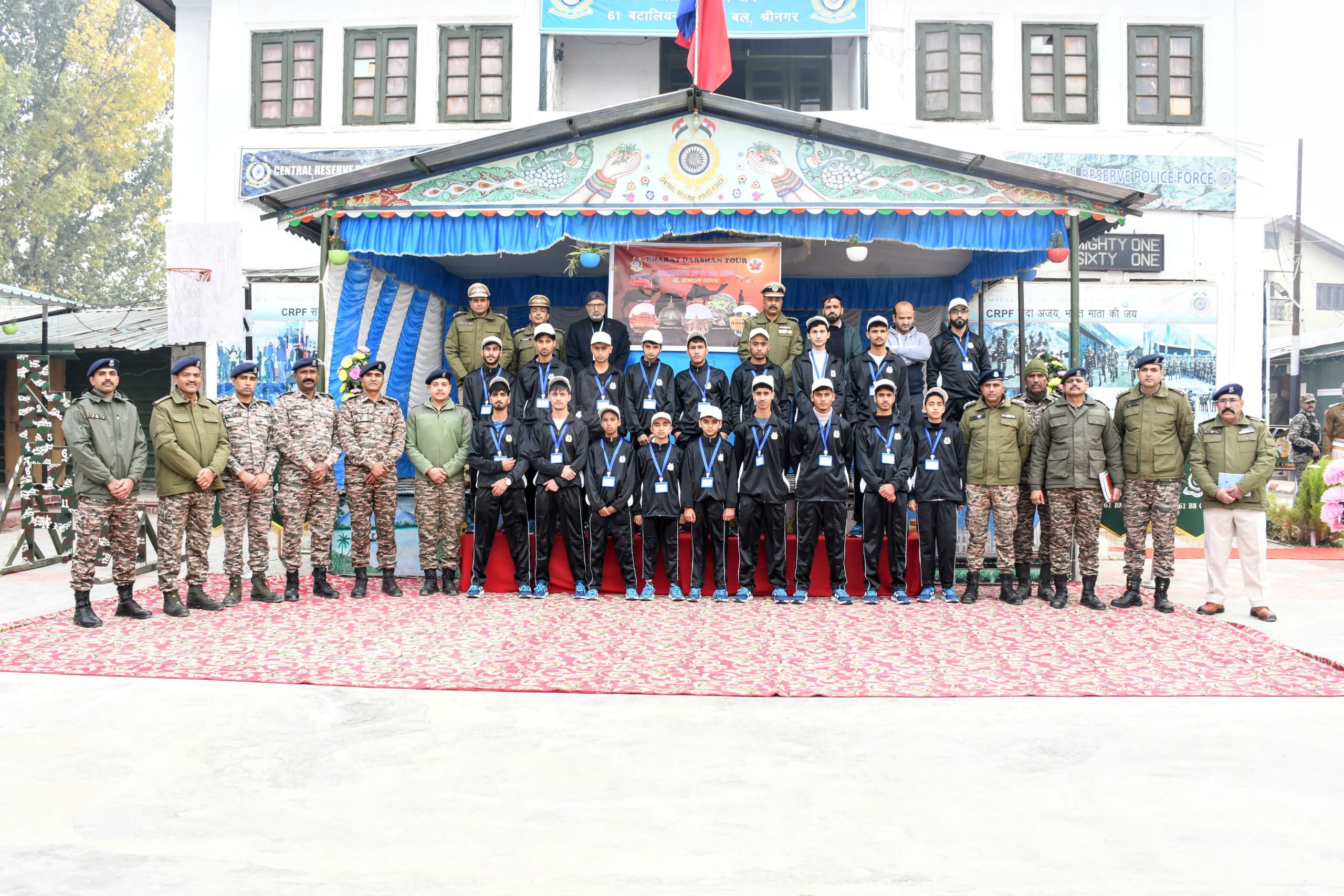 Bharat Darshan Tour for J&K orphans flagged off by 61 BN CRPF – Rising ...