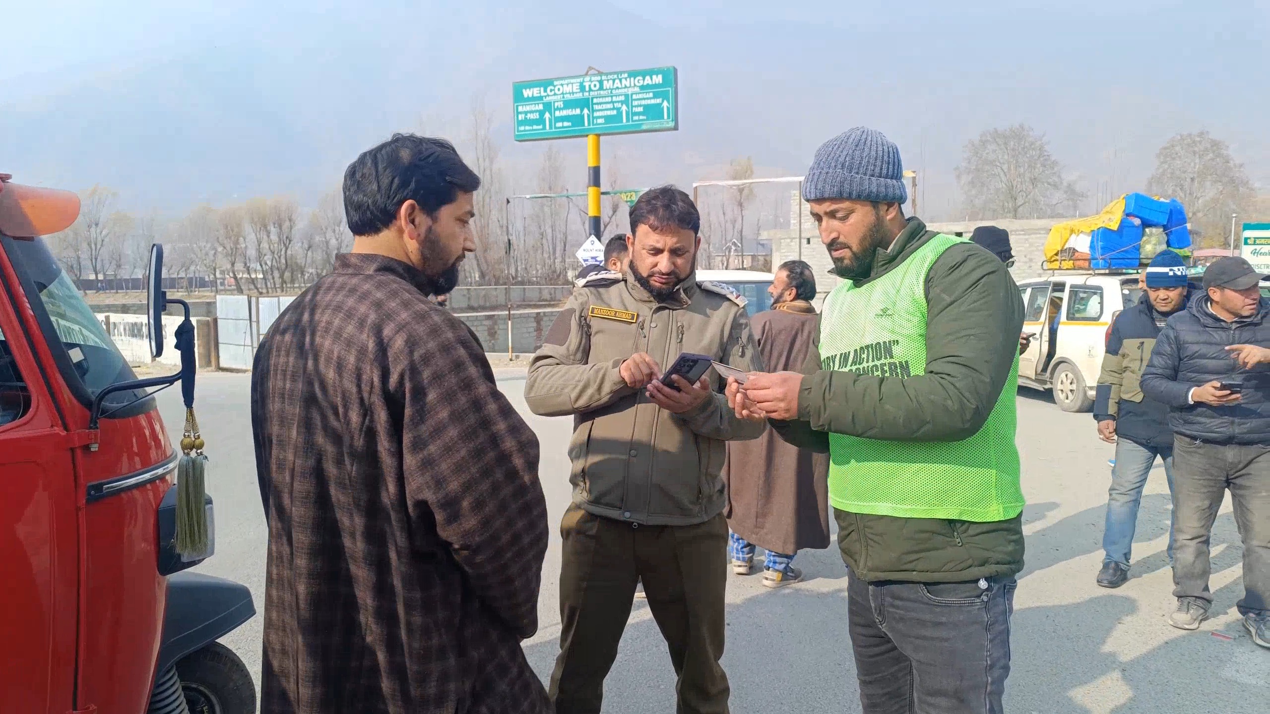 MVD Ganderbal Traffic Police intensifies drives against traffic ...