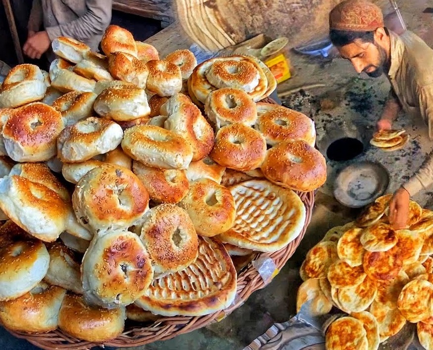 Rise in bread prices irks locals in valley – Rising Kashmir