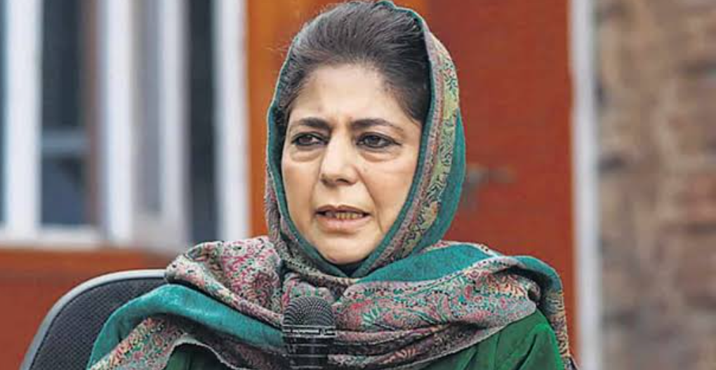 Mehbooba writes to LG, seeks release of Kashmiris detained post ...