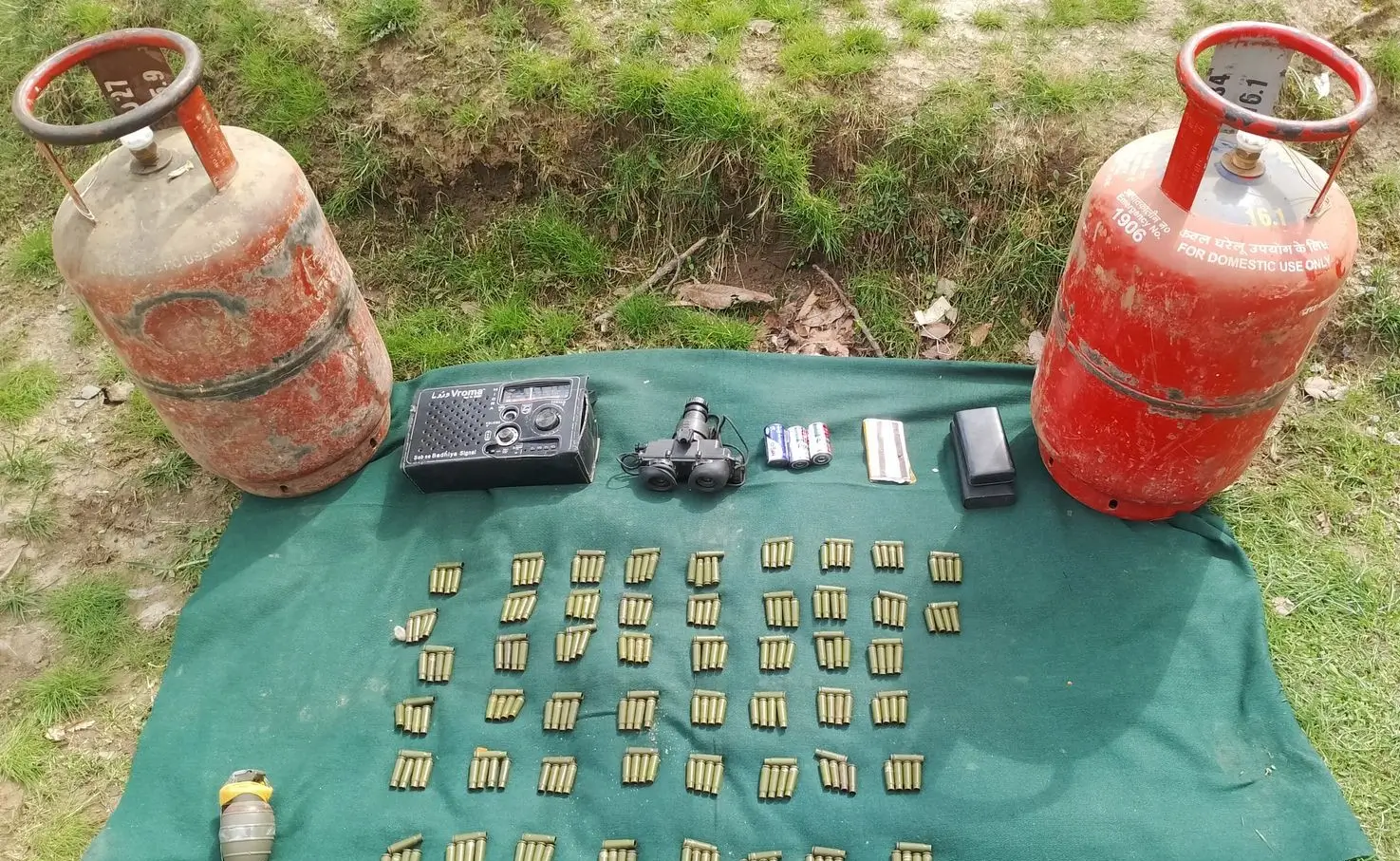 Terrorist hideout Uncovered by Anantnag police in Sanglan Forest, Uttersoo – Rising Kashmir