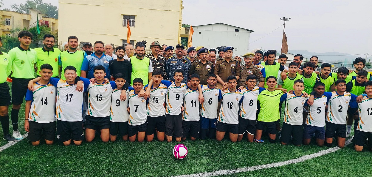 SSP Jammu inaugurates football Tournament at Khel Gaon Ground Nagrota ...