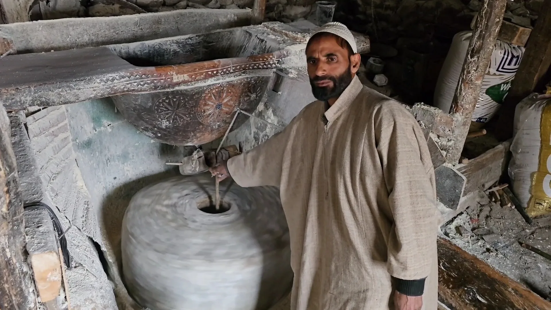 Aab Gratte– where flour is still ground by water, not watts – Rising Kashmir